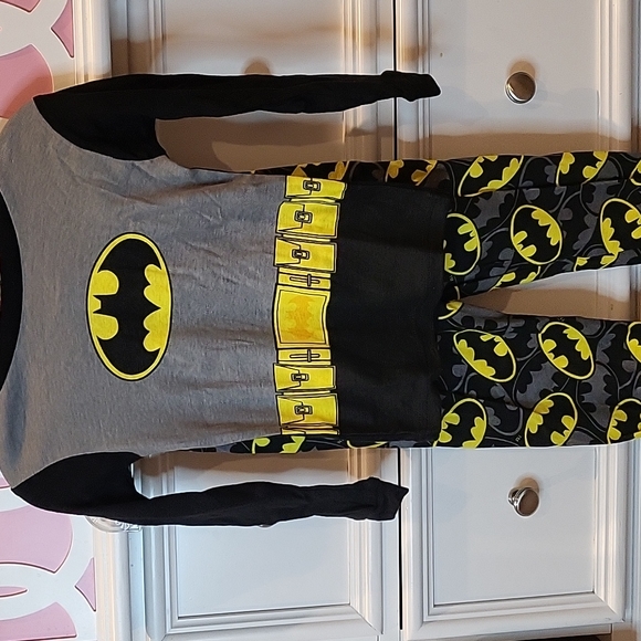 ninos | Pajamas | Ninos Two Peice Batman Pj Set | Poshmark